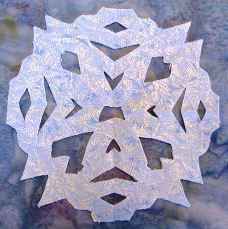 Cut Out "Paper" Snowflakes from Fabric - They Last Forever! - New Quilters