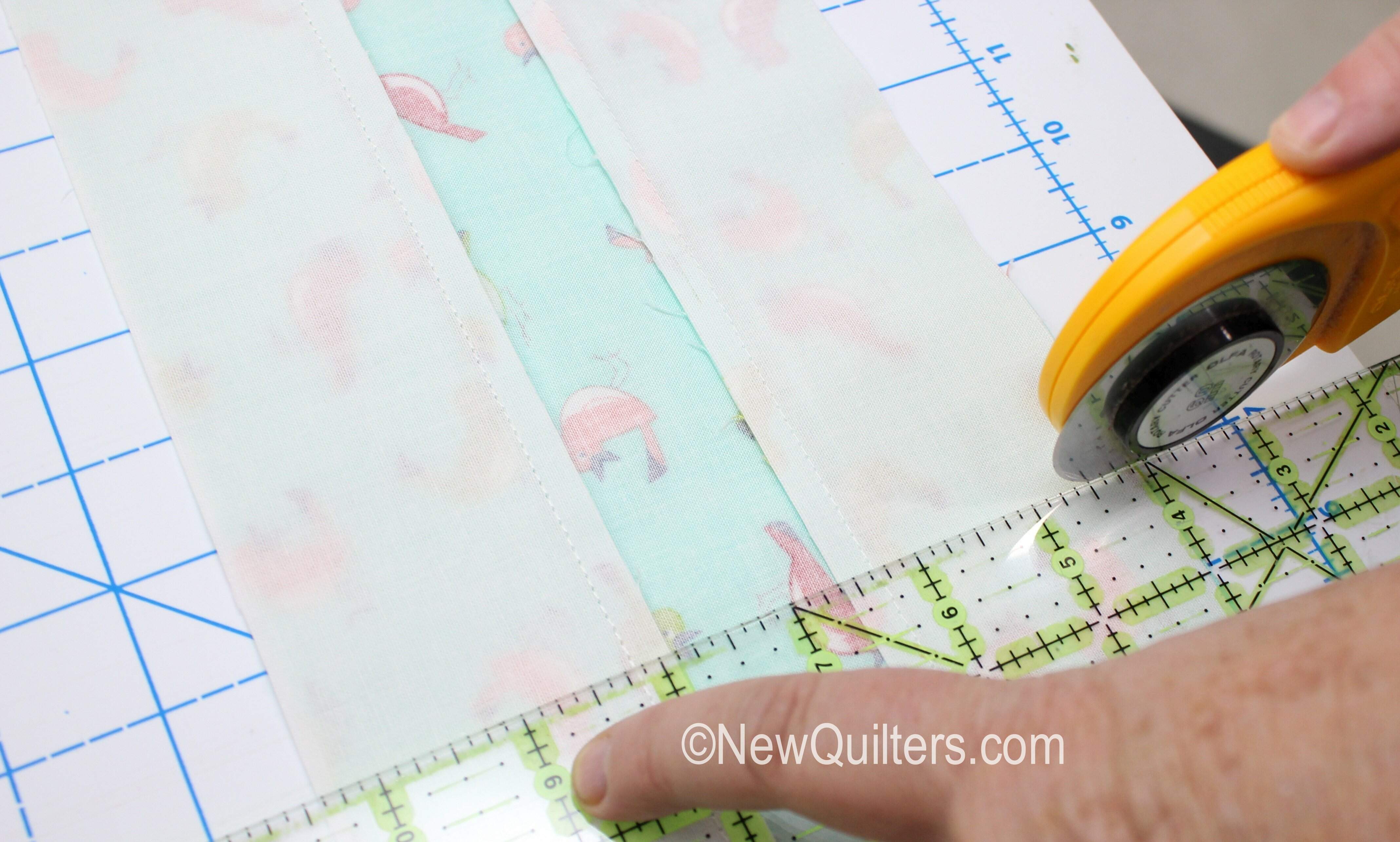 How to Strip Piece Nine-Patch (9 Patch) Quilt Blocks | New Quilters