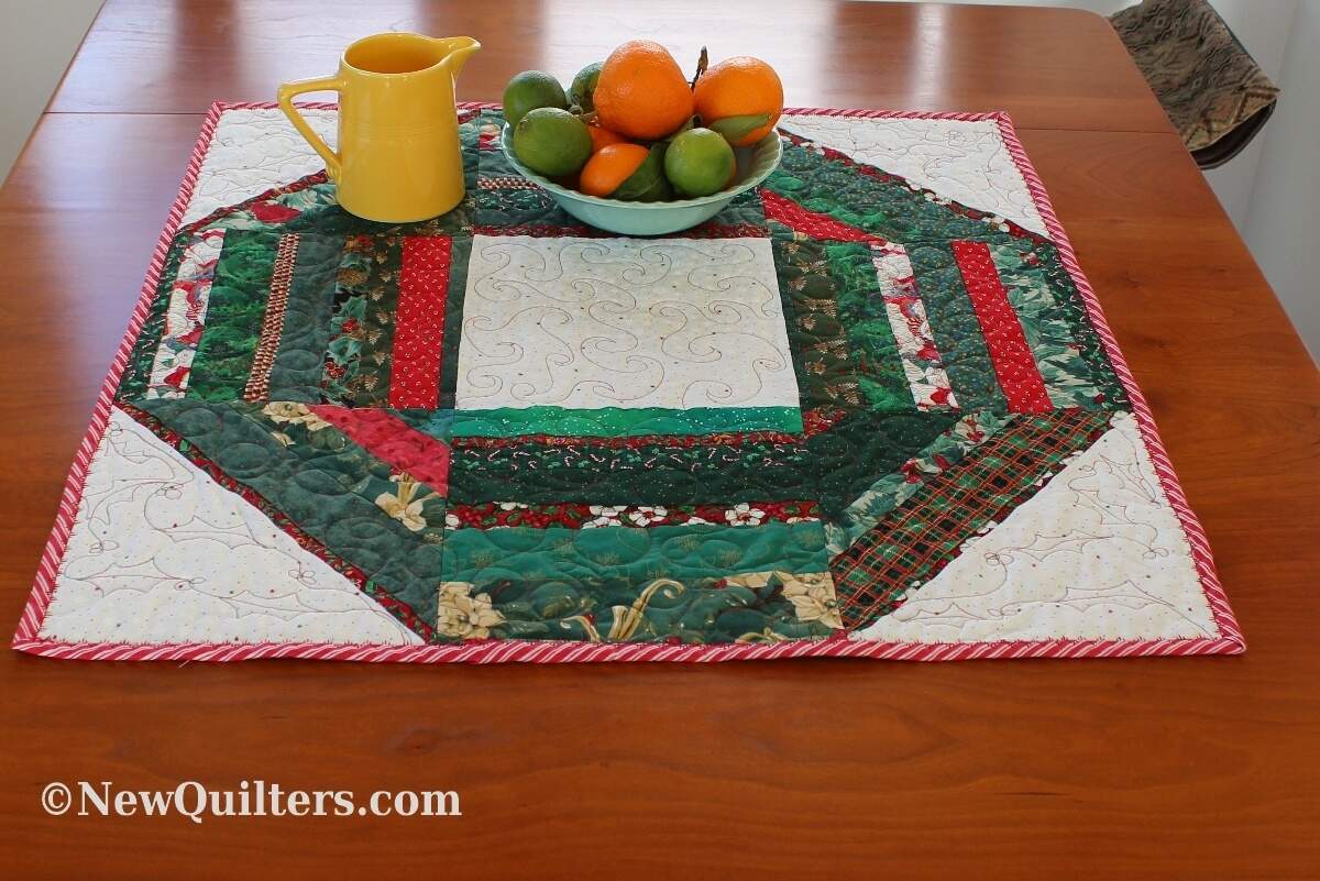 Christmas Wreath Quilts for Holiday Home Decor (Photo Gallery) | New ...